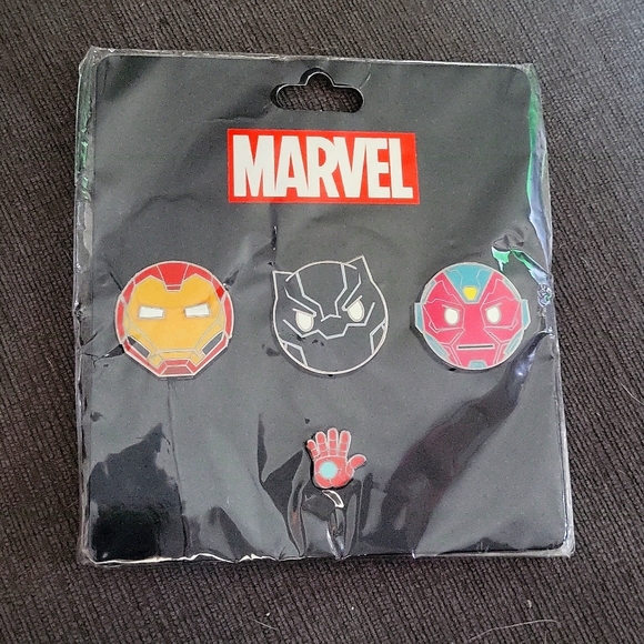 Marvel | Other | Marvel 27 Team Iron Man Emoji Pin Set Nycc Exclusive ...